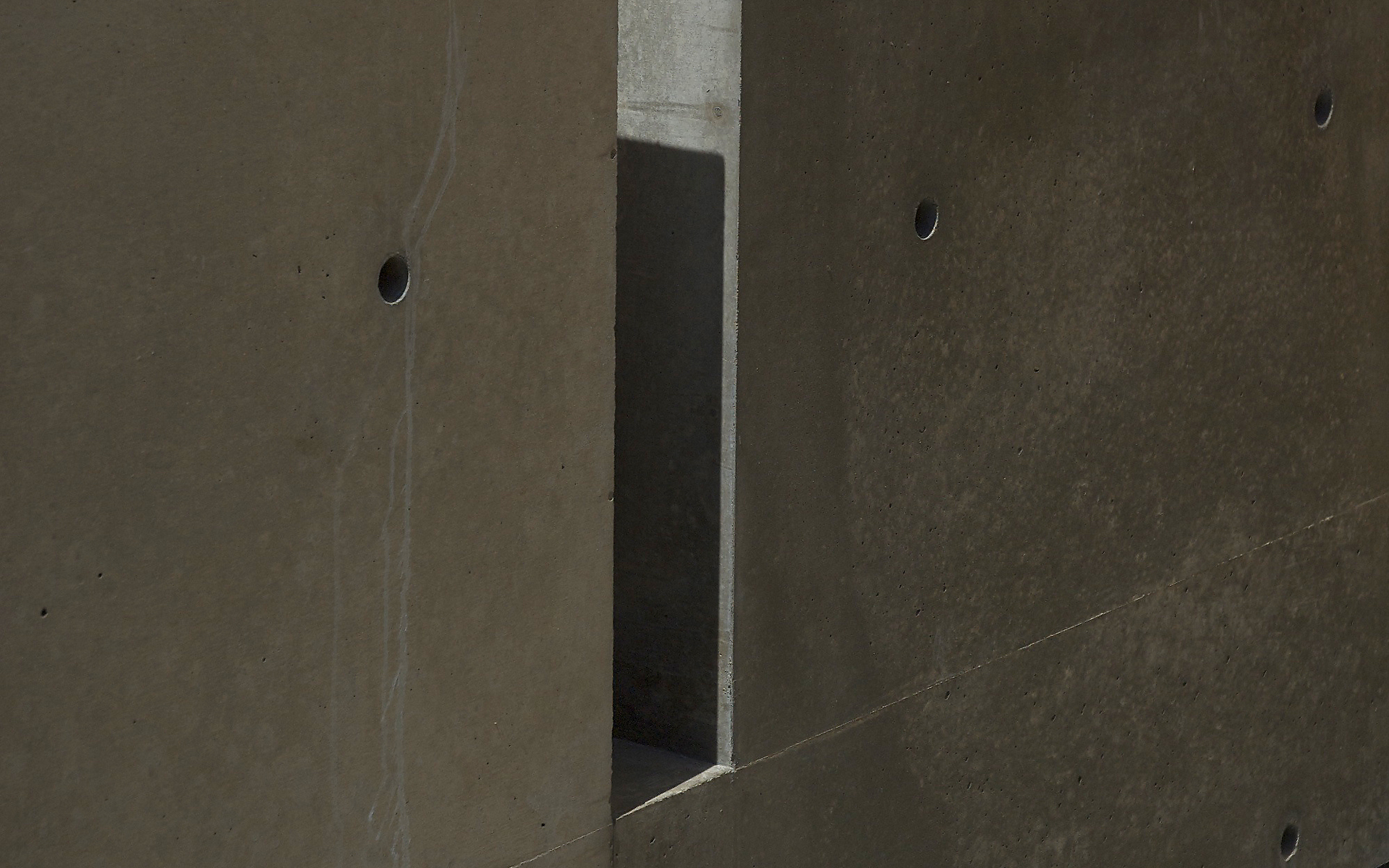 Home | Lockhart Suver